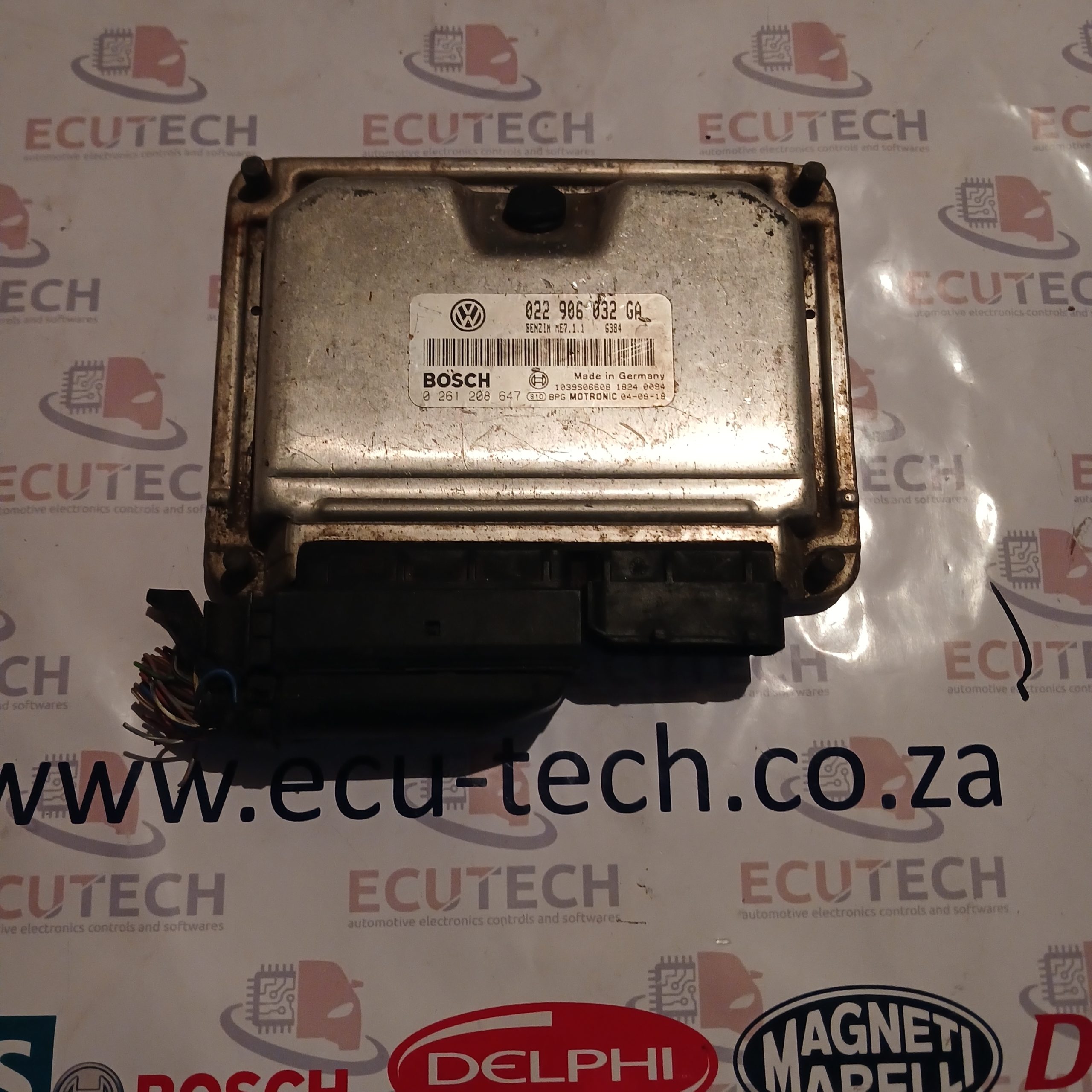 VW TOUAREG 0261208647 022906032GA ECU COMPUTER BOX - ECU-Tech